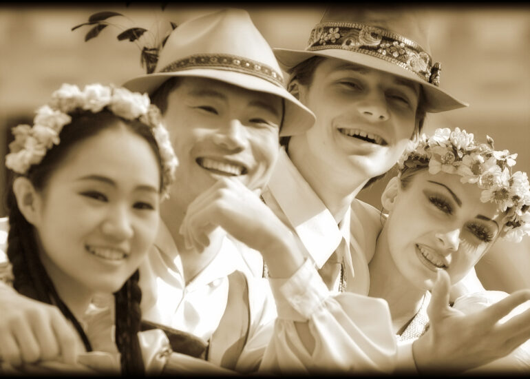 Loyal Army - Melphoto